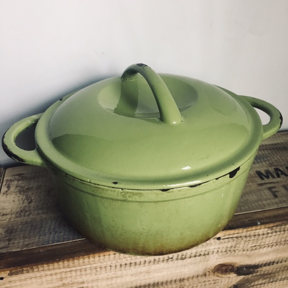 well equiped kitchen | Kitchen | Green Cast Iron Dutch Oven Cookware ...